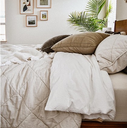 Bed Linens, Bedding & Bedroom Accessories | Crate & Barrel