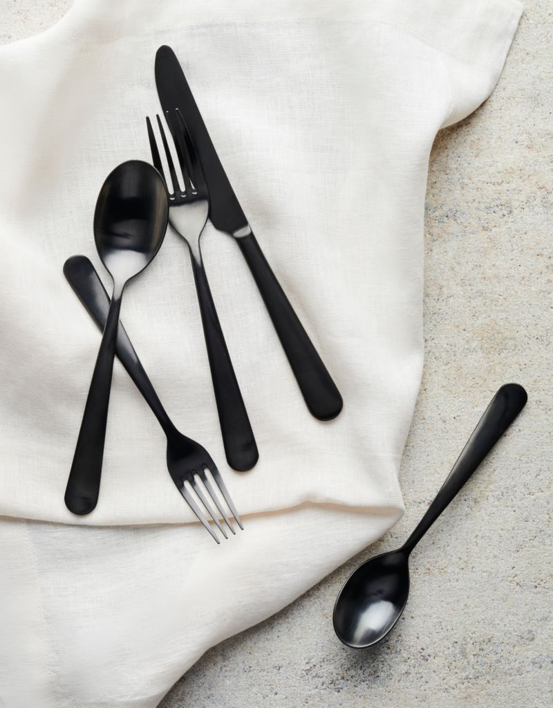 Tableware Place Settings & Table Accessories | Crate & Barrel