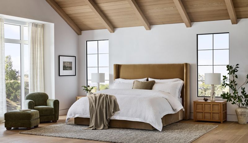 Bed Linens, Bedding & Bedroom Accessories | Crate & Barrel