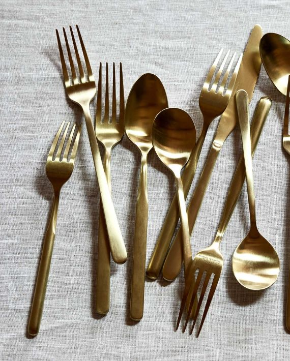 Easter Decor, Plates & Modern Table Decorations 2024 | Crate & Barrel